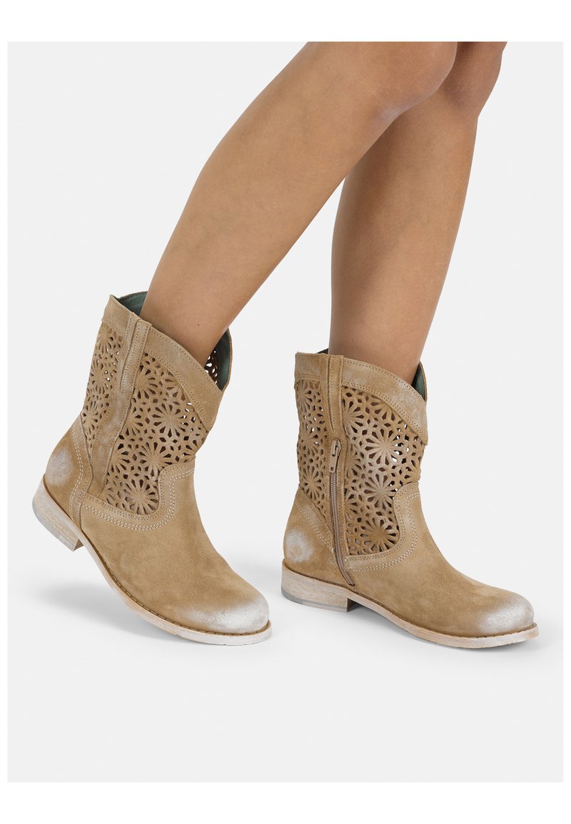 Felmini Cowboy-/Bikerstiefelette - chameau/hellbraun - Zalando.at