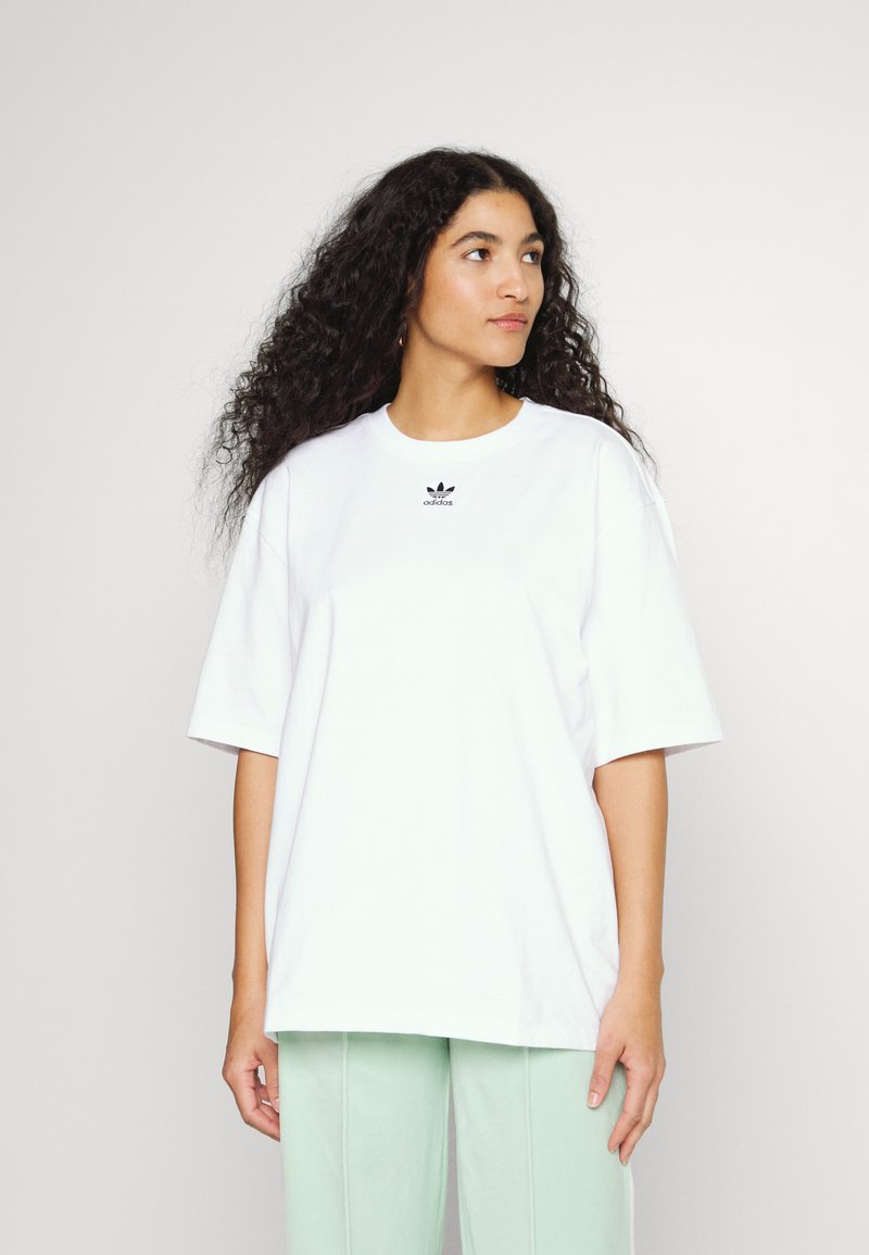 adidas Originals ADICOLOR ESSENTIALS - Basic T-shirt - white - Zalando ...