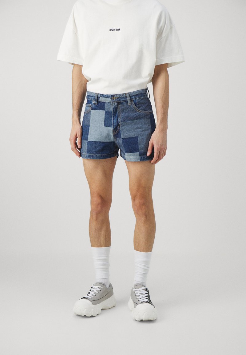 DAVID CATALAN KULA REGULAR - Shorts vaqueros - blue/azul - Zalando.es