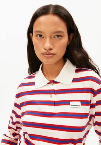 ARMEDANGELS STRIPE - Long sleeved top - light oatmilk/mars red/dynamo ...