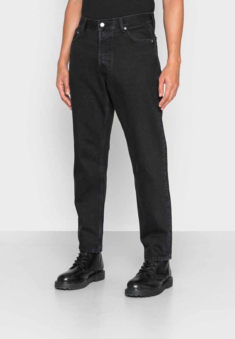 Weekday Barrel Jeans