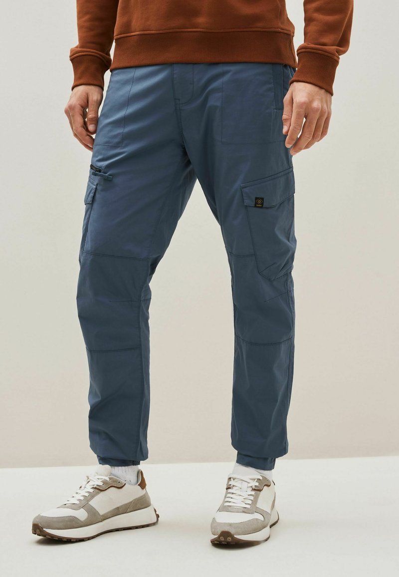 Next STRETCH UTILITY CARGO TROUSERS SLIM FIT - Pantalon cargo - blue ...
