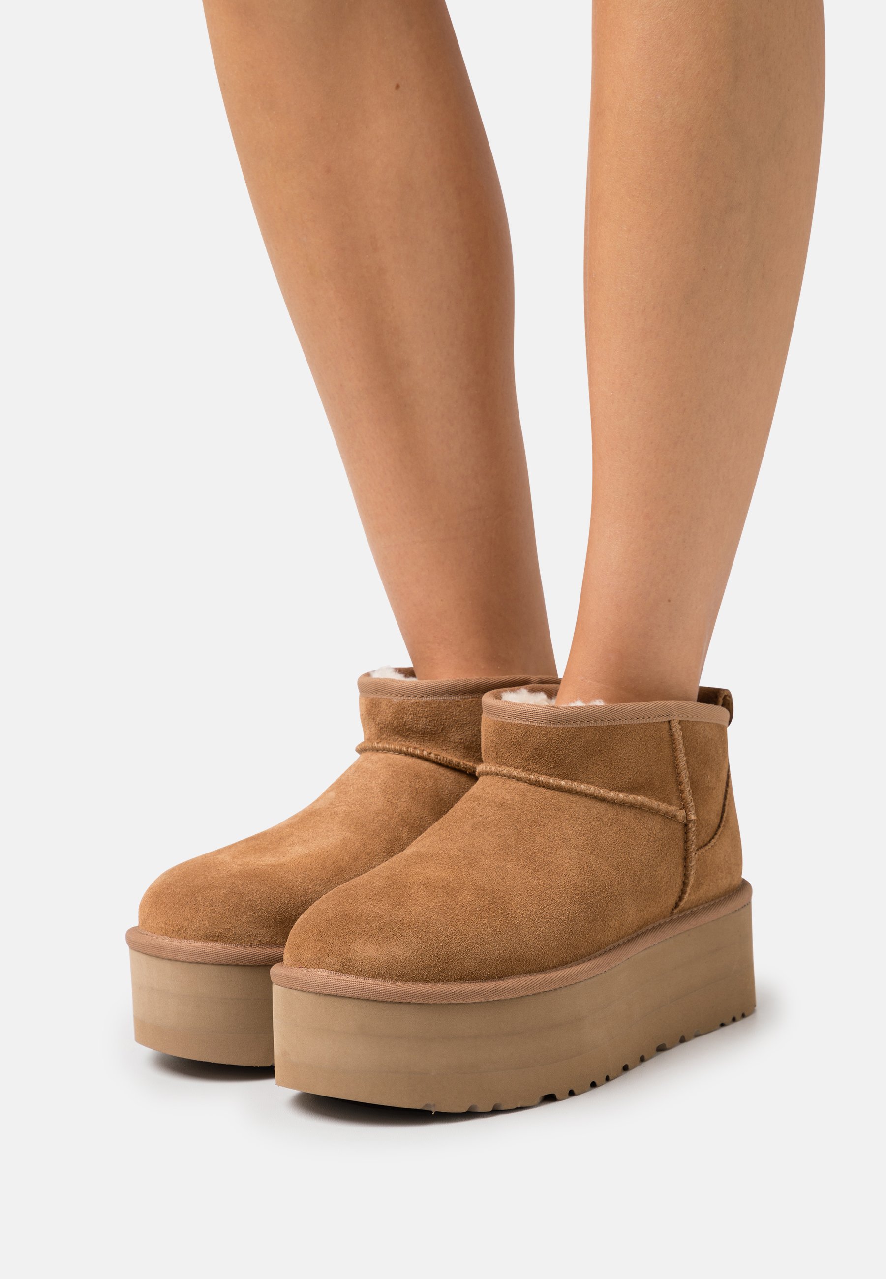 UGG CLASSIC ULTRA MINI PLATFORM Botine Cu Platform Chestnut coniac UGG CLASSIC ULTRA MINI PLATFORM Botine Cu Platform Chestnut coniac