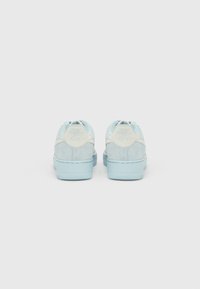 Nike Sportswear AIR FORCE 1 UNISEX - Baskets basses - light armory blue ...
