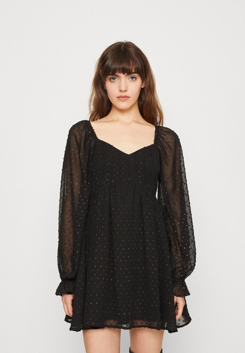 IN THE STYLE ASH SPOT PINTUCK SMOCK MINI DRESS - Cocktailkleid ...