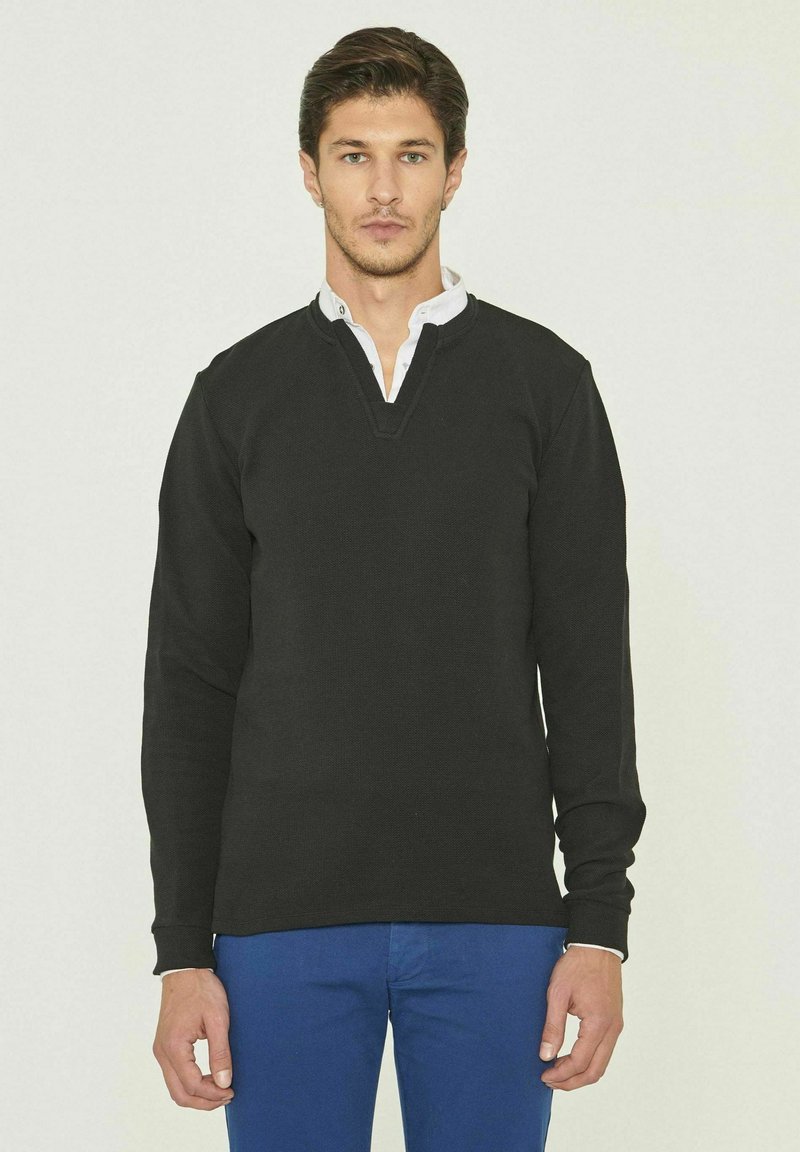 ORGANICATION HEAVY PIQUE - Long sleeved top - black - Zalando.de