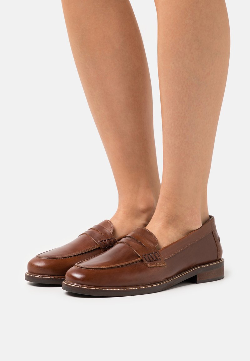 Pier One LEATHER - Slipper - brown/braun - Zalando.at