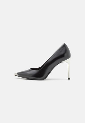 Pumps online kopen | Gratis verzending voor de meeste bestellingen ...