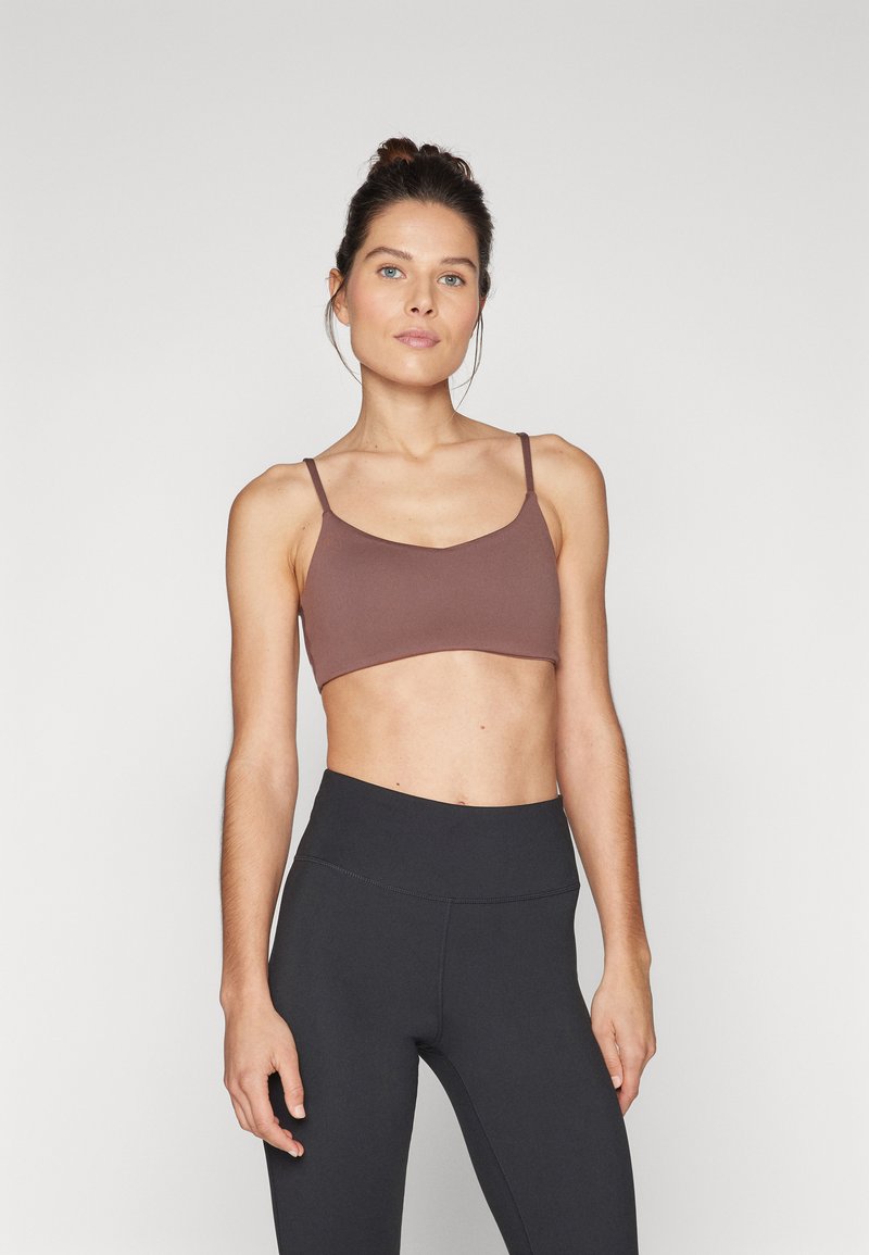 Cotton On Body ULTRA SOFT TWIST BACK CROP - Top - deep taupe/marrón ...