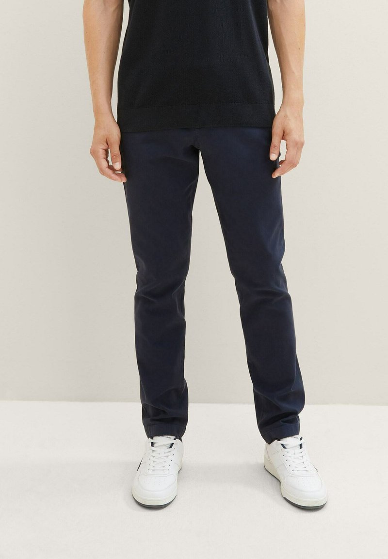 TOM TAILOR TRAVIS SLIM - Chinos - navy zig zag structure/dark blue ...