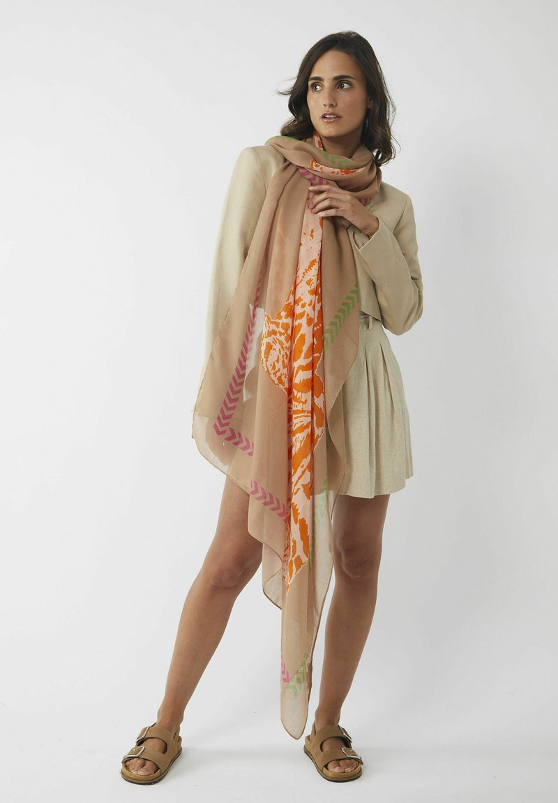 Codello MIT XL-LEO - Sjaal - beige - Zalando.be