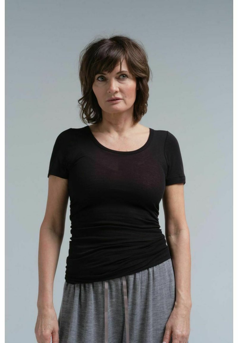 Seamless Basic ANNA - Basic T-shirt - black - Zalando.de