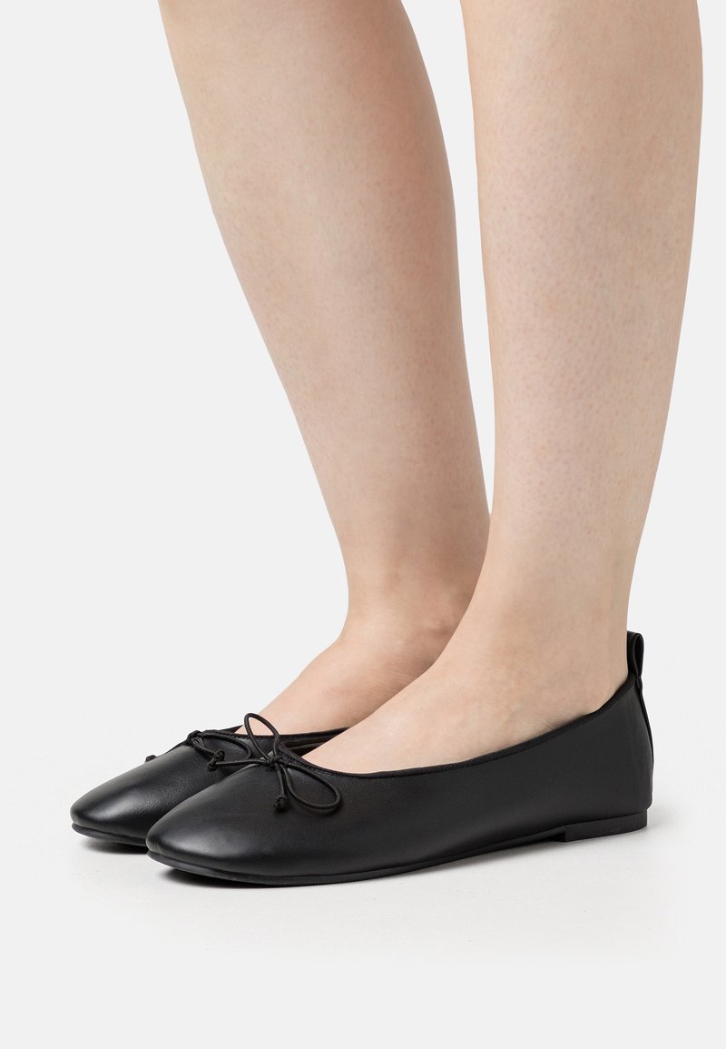 Rubi Shoes by Cotton On EMILY BOW - Klassischer Ballerina - black ...