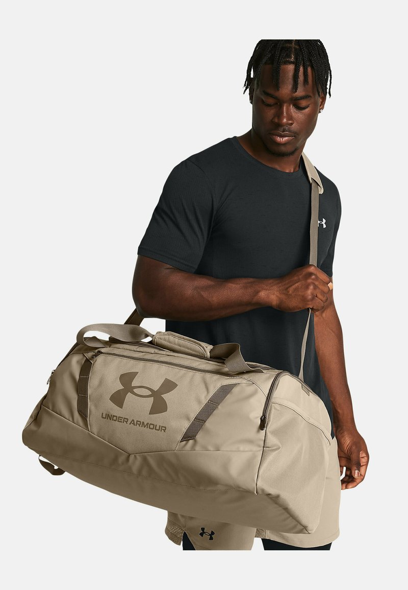 Under Armour UNDENIABLE 5.0 DUFFLE MD - Sporttasche - timberwolf taupe ...