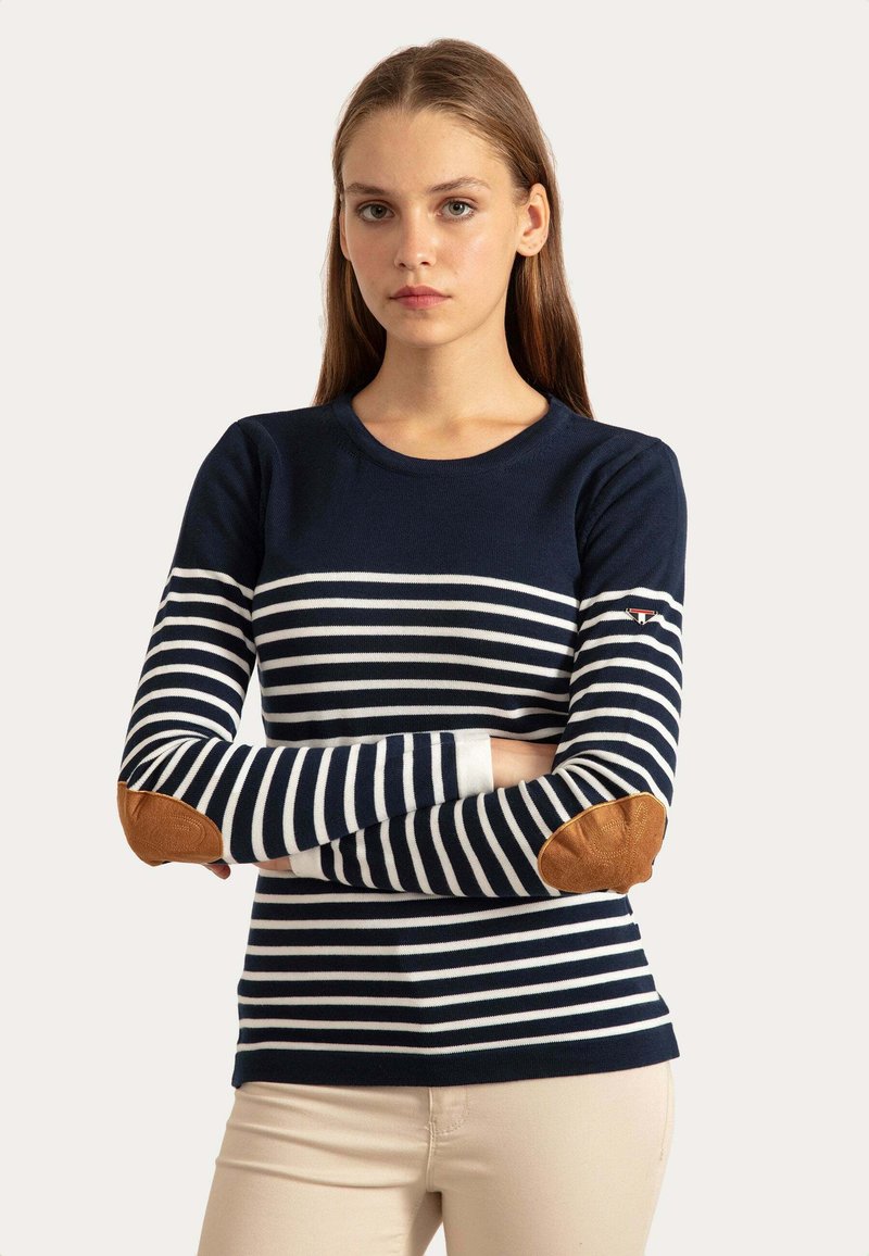 Jacey Quinn MODERN FIT STRIPED PATTERN - Strickpullover - navyecru/blau ...