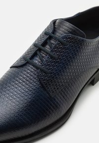 bugatti ZAVINIO - Schnürer - dark blue/dunkelblau - Zalando.at