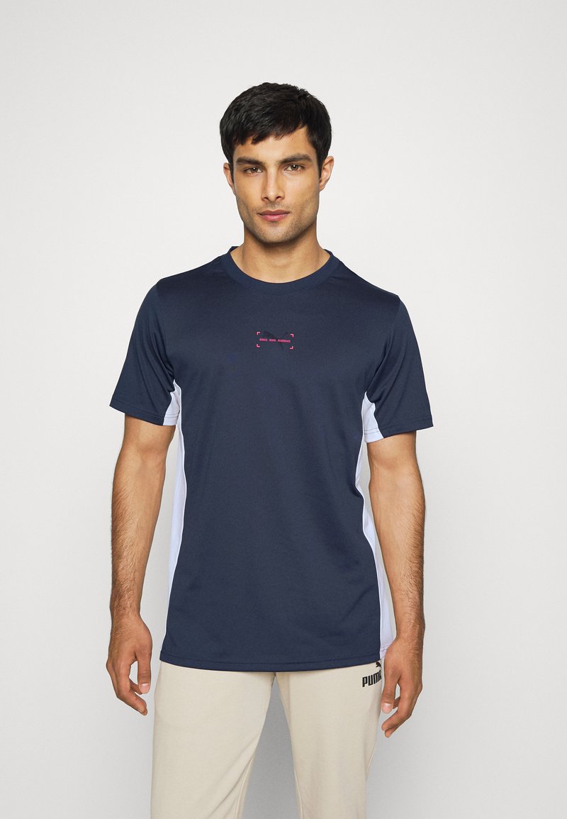 Puma TRAIN COLLECTION TEE T Shirt Print Parisian Night pristine puma-train-collection-tee-t-shirt-print-parisian-night-pristine