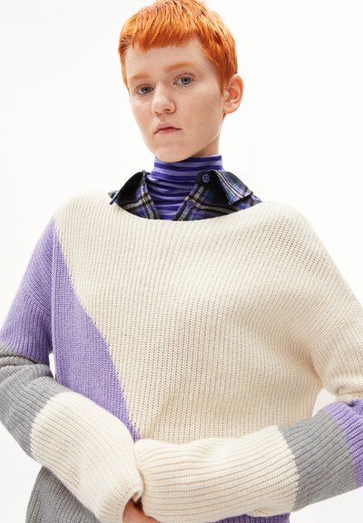 ARMEDANGELS MIYAA - Strickpullover - oatmilk purple stone/beige - Zalando