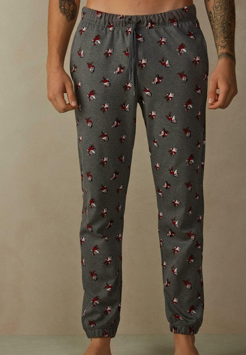 Intimissimi DISNEY | GRUMPY, SNOW WHITE AND THE SEVEN DWARFS ...