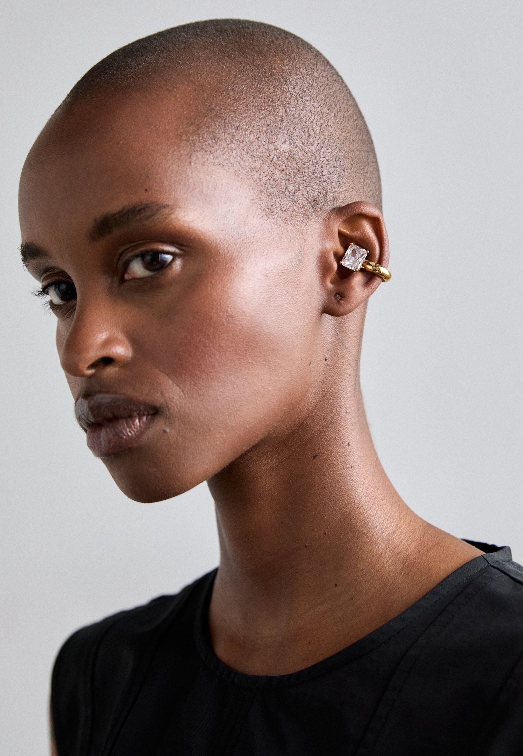 Maria black friend earring store