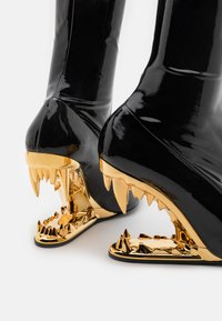 GCDS MORSO BOOTS UNISEX - Kozaki - black/czarny - Zalando.pl