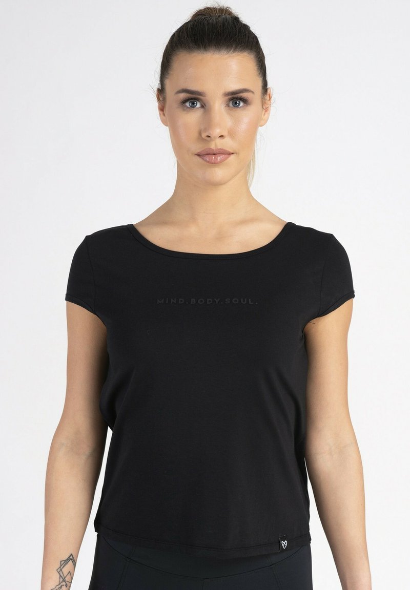 zoe SHELL - Camiseta estampada - black/negro - Zalando.es