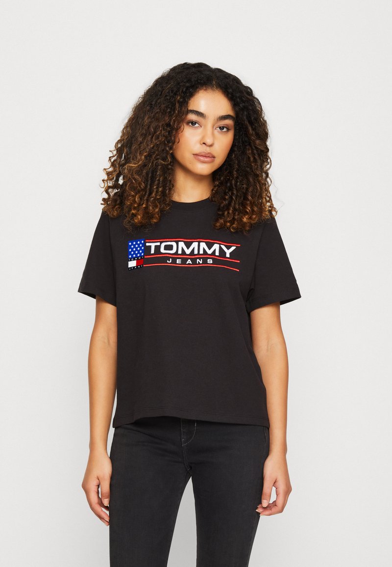 Tommy Jeans MODERN SPORT TEE - T-Shirt print - black/schwarz - Zalando.ch