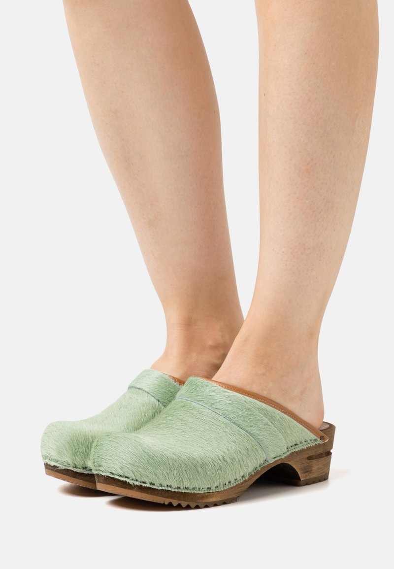 Sanita CAROLINE OPEN - Clogs - mint/hellblau - Zalando.ch
