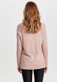 ONLY Strickpullover - peachy keen/pink - Zalando.at