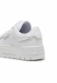 Puma MAYZE CRASHED - Sneaker low - white/weiß - Zalando.at