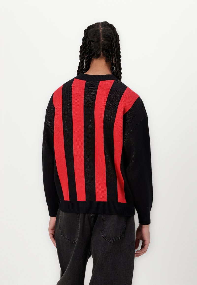 Wasted Paris BLADE SWEATER UNISEX - Strickpullover - black/red/schwarz ...