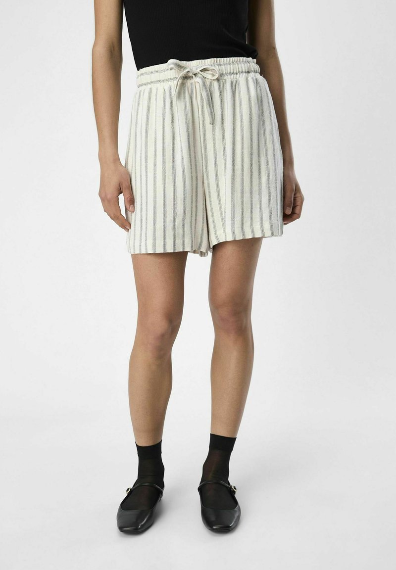 Object LOOSE FIT - Shorts - sandshell/crema - Zalando.es