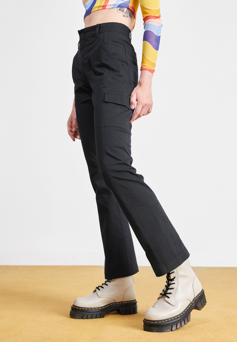 Columbia CALICO BASIN™ PANT - Pantaloni cargo - black/negru - Zalando.ro