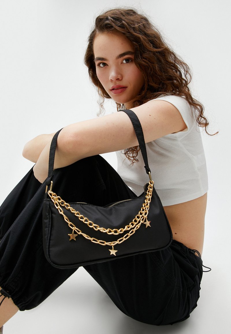 Koton ZIPPER CHAIN ACCESSORY DETAIL - Umhängetasche - black/schwarz ...