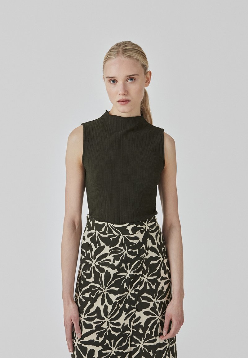 Modström Top - deep pine/dark green - Zalando.ie