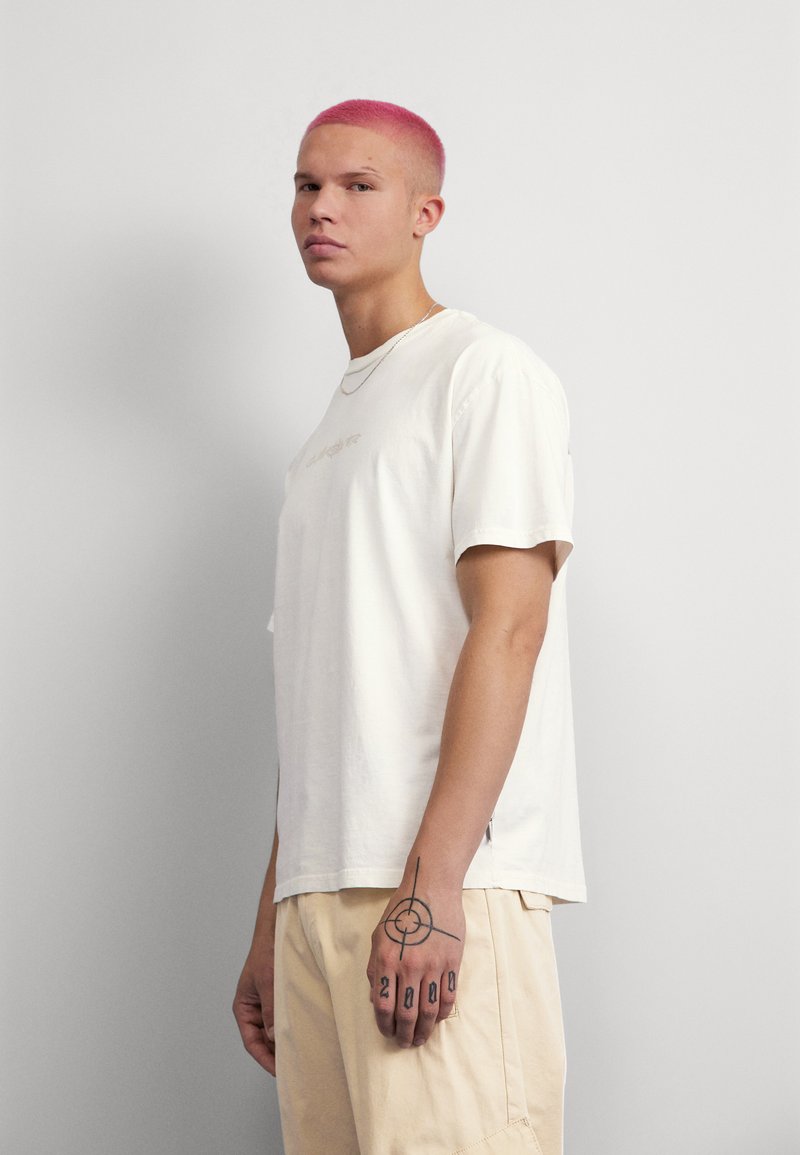 Quiksilver MIKEY - Print T-shirt - snow white/white - Zalando