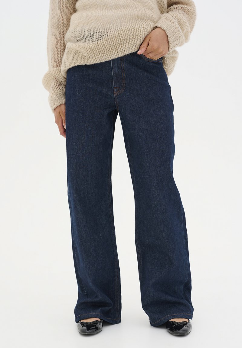 My Essential Wardrobe LOUIS - Flared jeans - dark blue un wash/mørkeblå ...