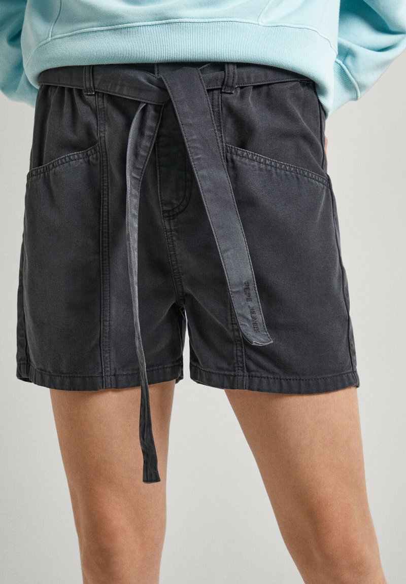 Pepe Jeans VALLE - Shorts vaqueros - infinity grey/gris - Zalando.es