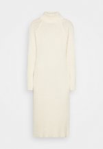 YAS MIDI ROLLNECK S NOOS - Stickad klänning - birch/offwhite - Zalando.se