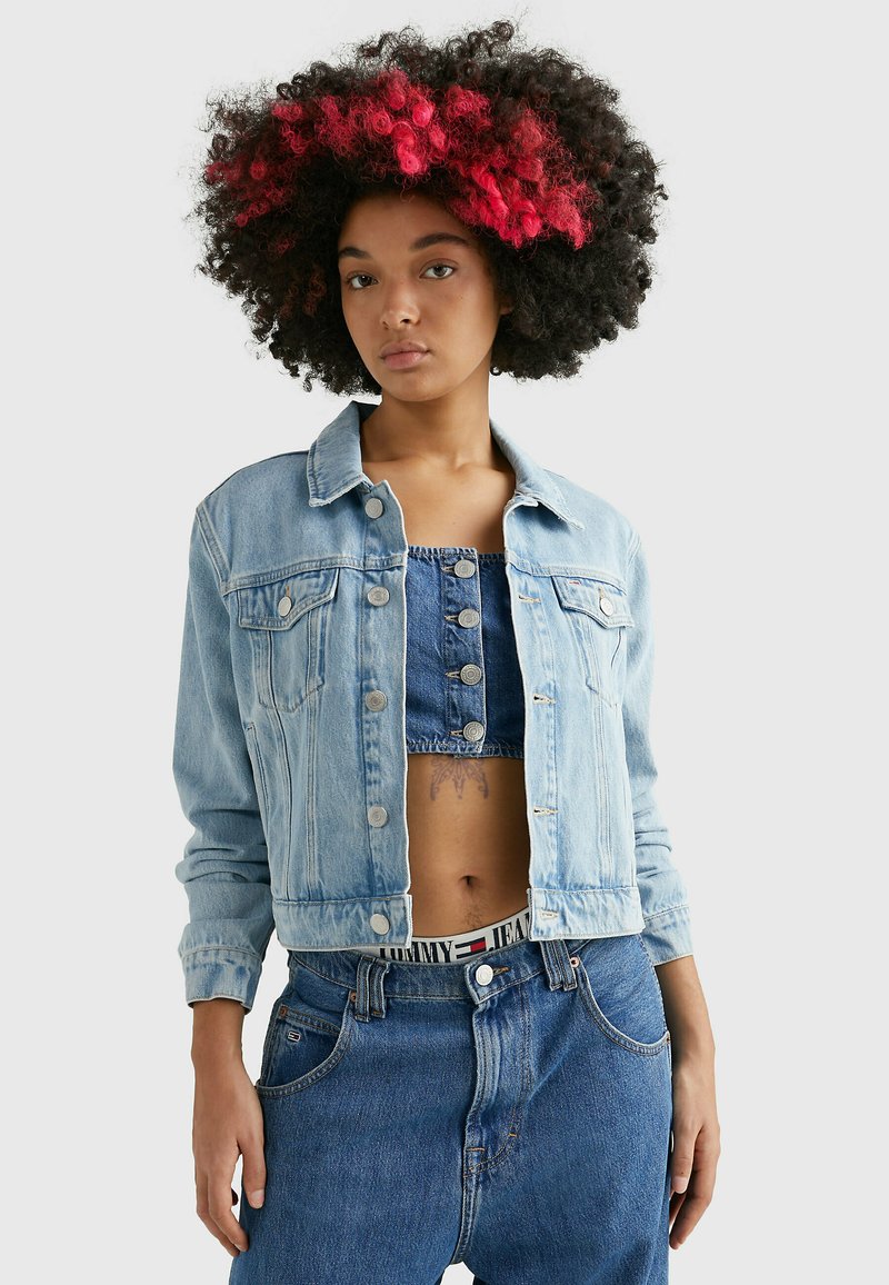 Tommy Jeans IZZIE SLIM FIT - Denim jacket - denim light/light-blue ...