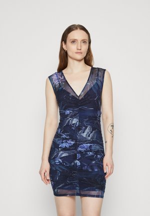 YAURA UJU DRESS - Vestido ligero - metallic green/verde metalizado ...