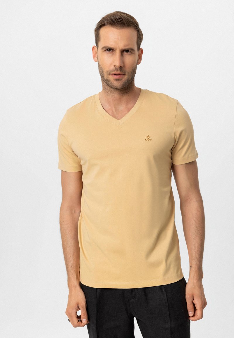 Antioch BENARD V NECK SHORT SLEEVE REGULAR FIT - T-shirts basic - sand - Zalando.dk