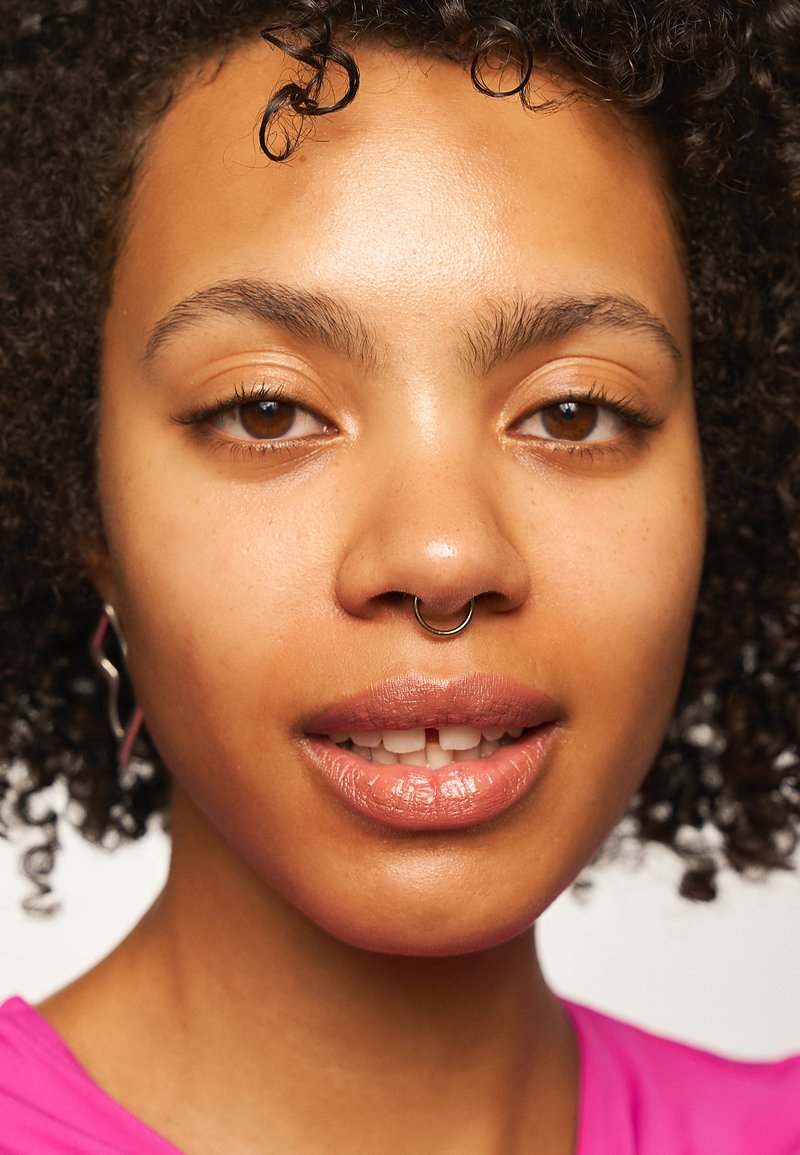 BH Cosmetics BH LOS ANGELES DOWNLOAD LIP LINER SHADE - Lipliner - buzz ...