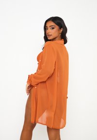 Moda Minx COVERUP AMOUR - Complementos de playa - cinnamon/marrón ...