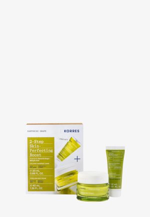 KORRES SANTORINI GRAPE VOLCANIC SKIN RESET MASK - Masque visage ...