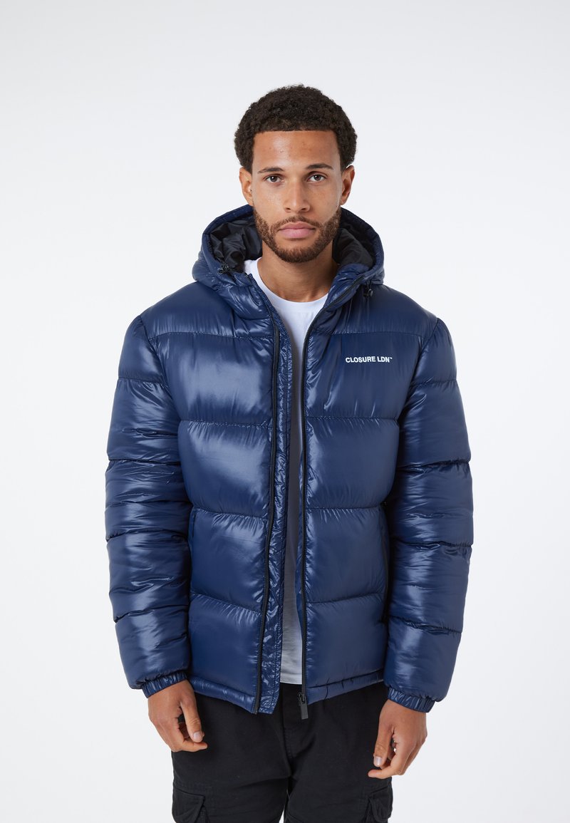 CLOSURE London PUFFER JACKET - Zimná bunda - navy shine/tmavomodrá ...