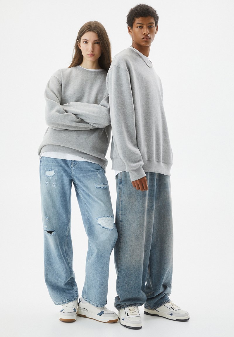 PULL&BEAR BASIC ROUND NECK - Sweatshirt - grey/grau - Zalando.de