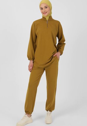 Modanisa SET - REFKA BASIC - Hoodie - light green/lichtgroen - Zalando.nl