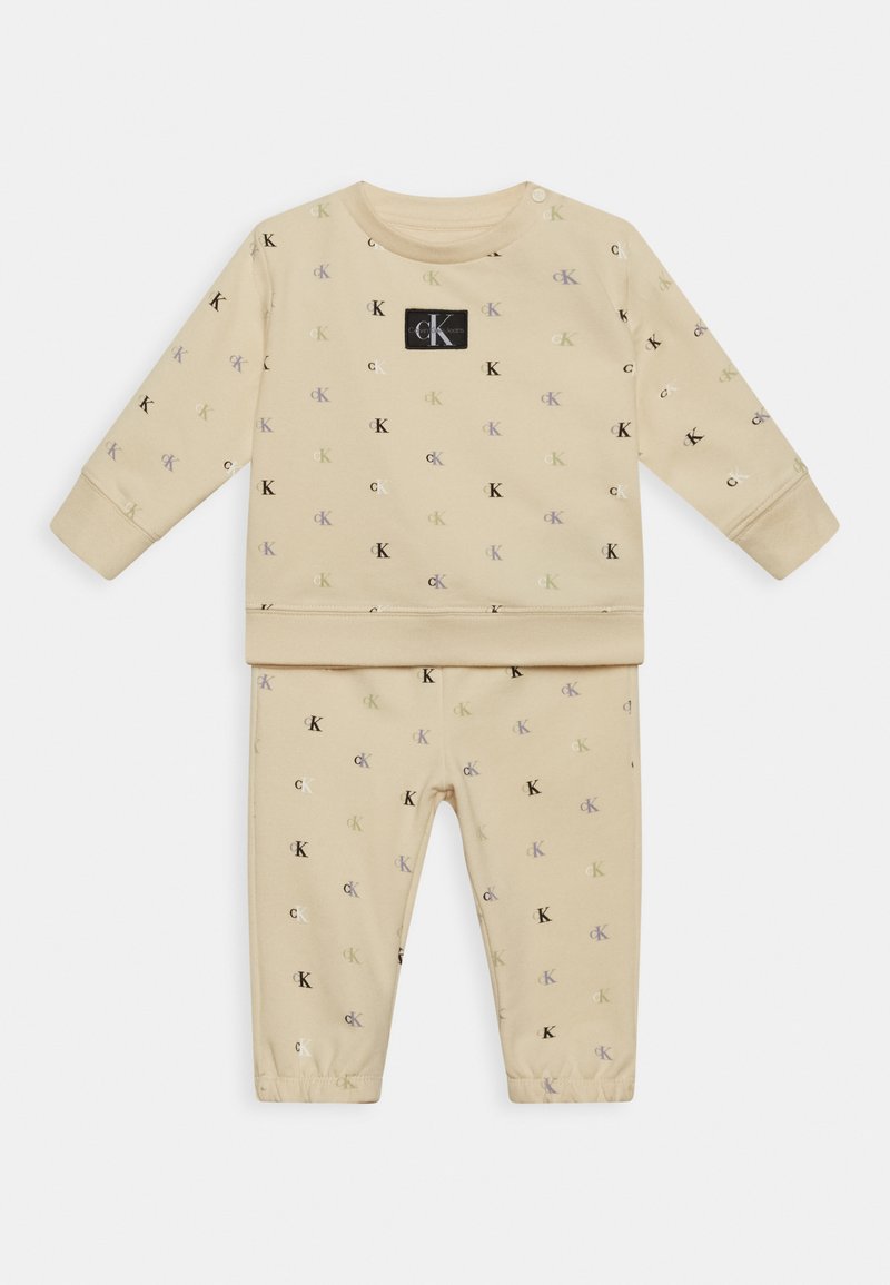 Calvin Klein Jeans Monogram Unisex Set Sudadera Muslin Monogram