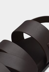 HESCHUNG CARYOTA - Sandali - moro/marrone - Zalando.it